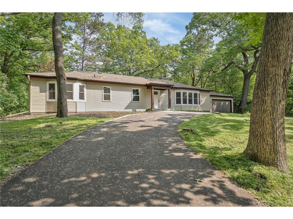 11600 Timberline Road, Minnetonka, MN, 55305 | MLS: 6731305 | Edina Realty