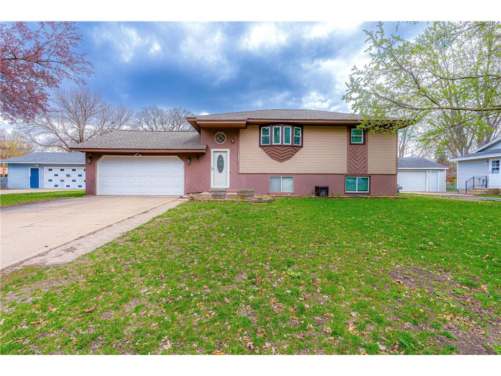 11607 Terrace Road NE, Blaine, MN, 55434 | MLS: 6479742 | Edina Realty
