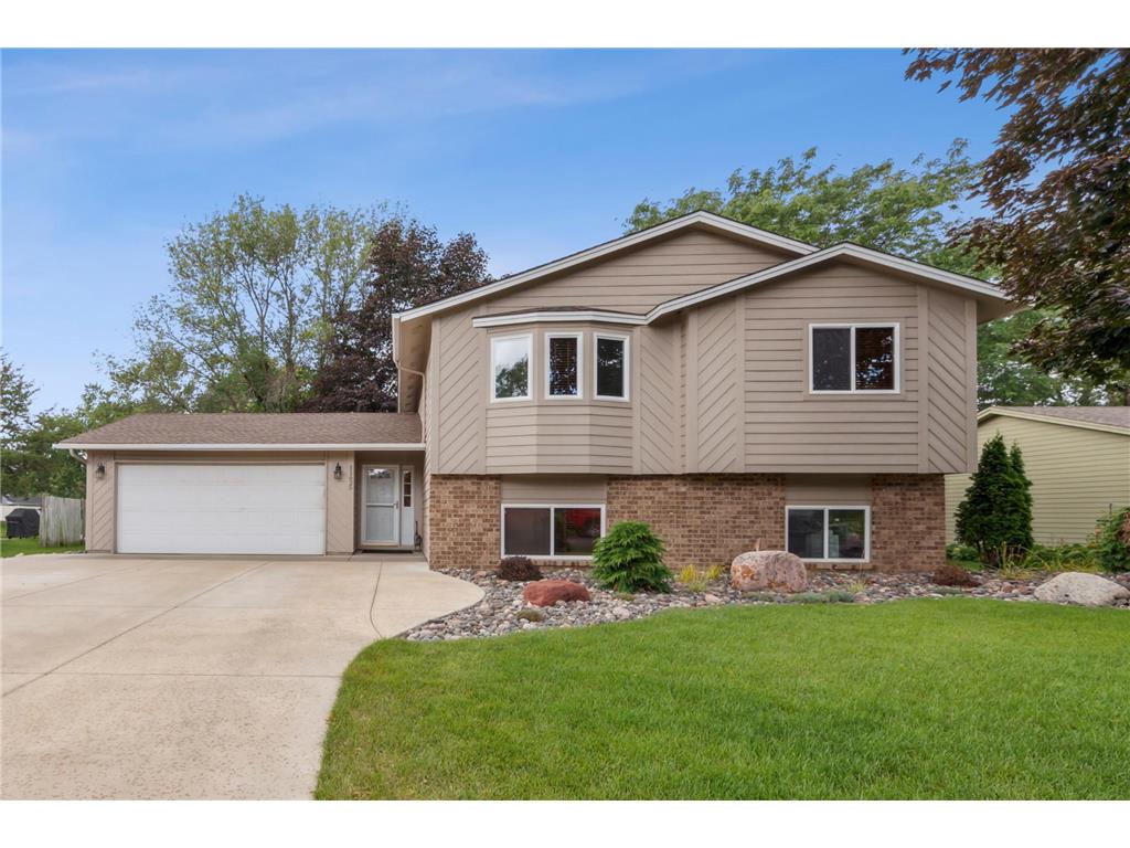 11625 Colorado Avenue N, Champlin, MN, 55316 | MLS: 6590173 | Edina Realty