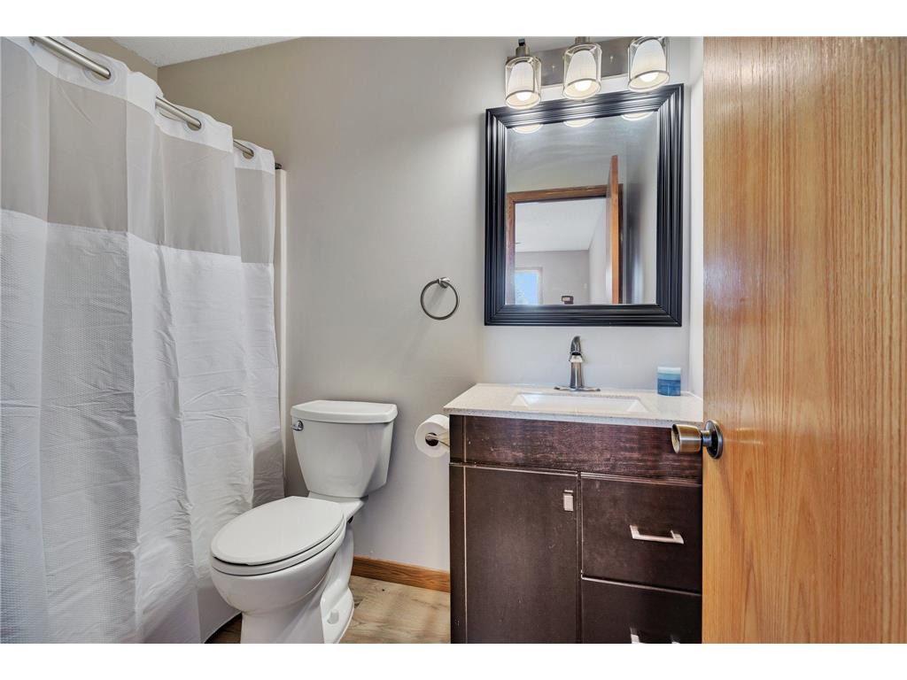 11641 290th Court, Baldwin Twp, MN, 55371 | MLS: 6497373 | Edina Realty