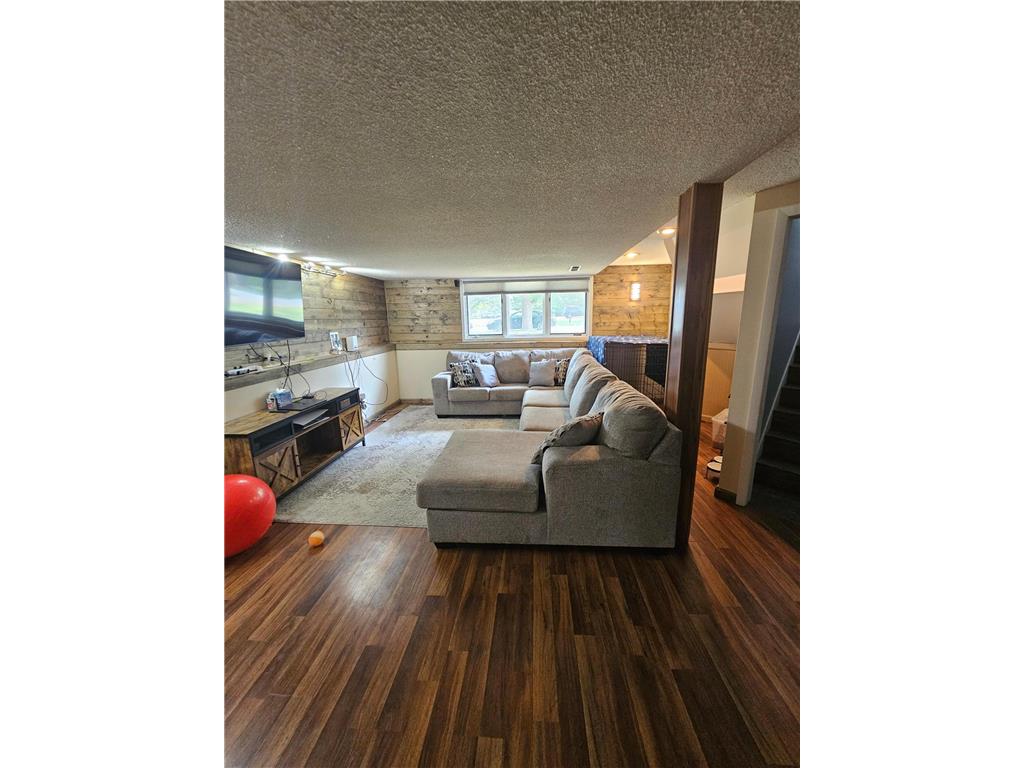 11686 Oak Park Drive NE, Blaine, MN, 55434 | MLS: 6434293 | Edina Realty