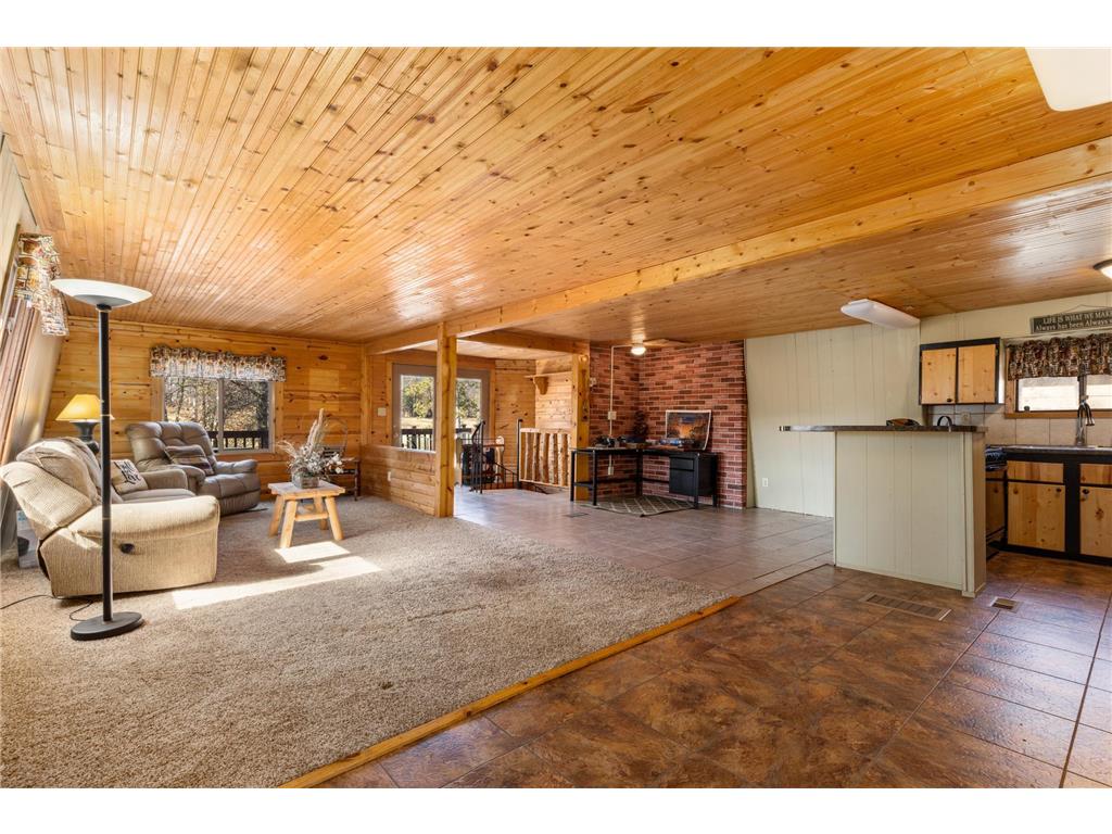 11699 Pine Beach Drive, Brainerd, MN, 56401 | MLS: 6549226 | Edina Realty