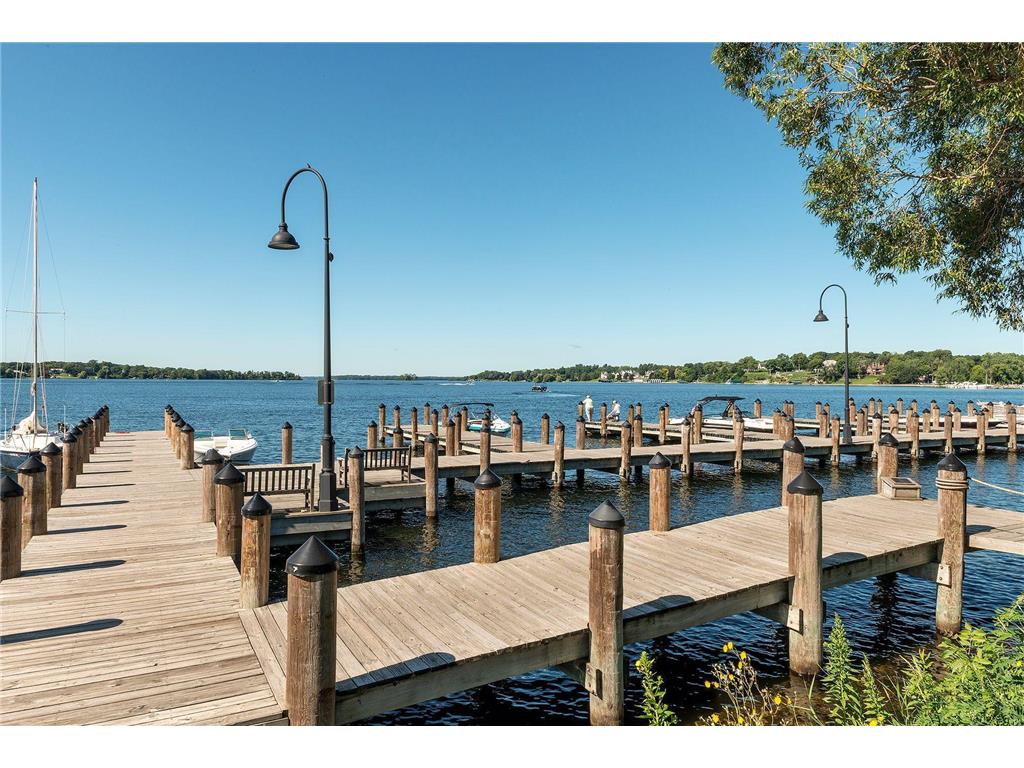 117 Walker Avenue N, Wayzata, MN, 55391 | MLS: 6543454 | Edina Realty