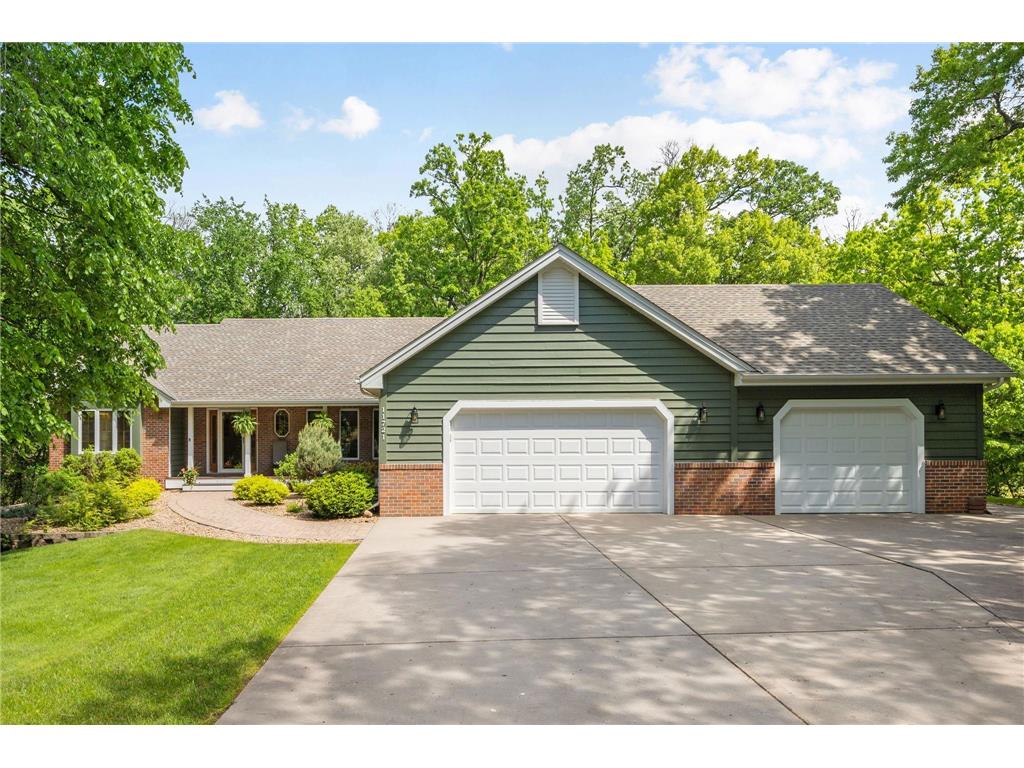 11721 Brentwood Lane NW, Elk River, MN, 55330 | MLS: 6538585 | Edina Realty