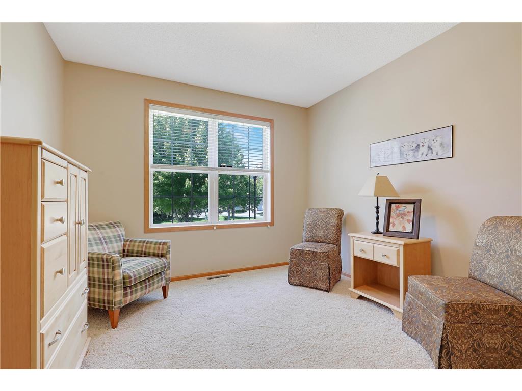 11732 Emery Village Drive N, Champlin, MN, 55316 | MLS: 6566726 | Edina ...