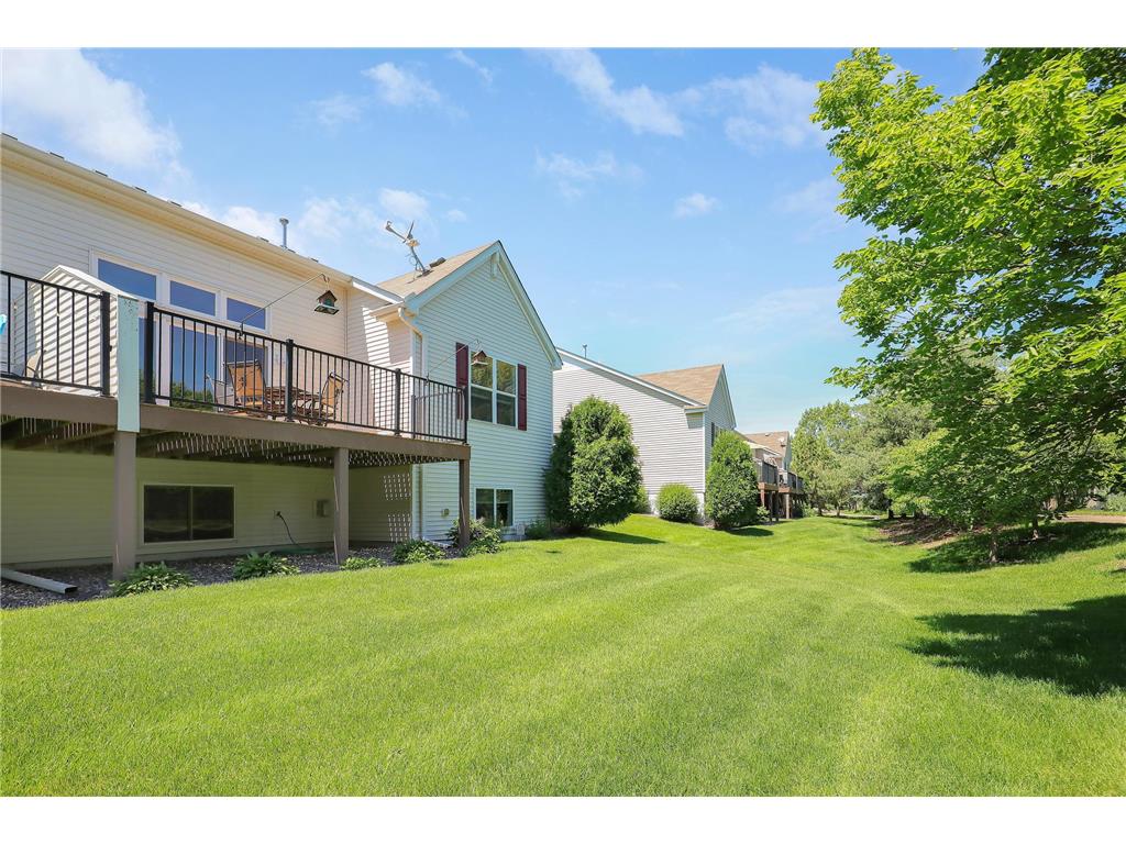 11732 Emery Village Drive N, Champlin, MN, 55316 | MLS: 6566726 | Edina ...