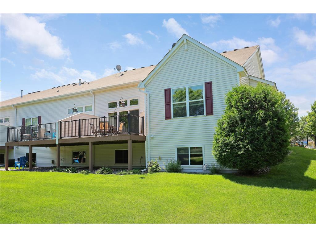 11732 Emery Village Drive N, Champlin, MN, 55316 | MLS: 6566726 | Edina ...