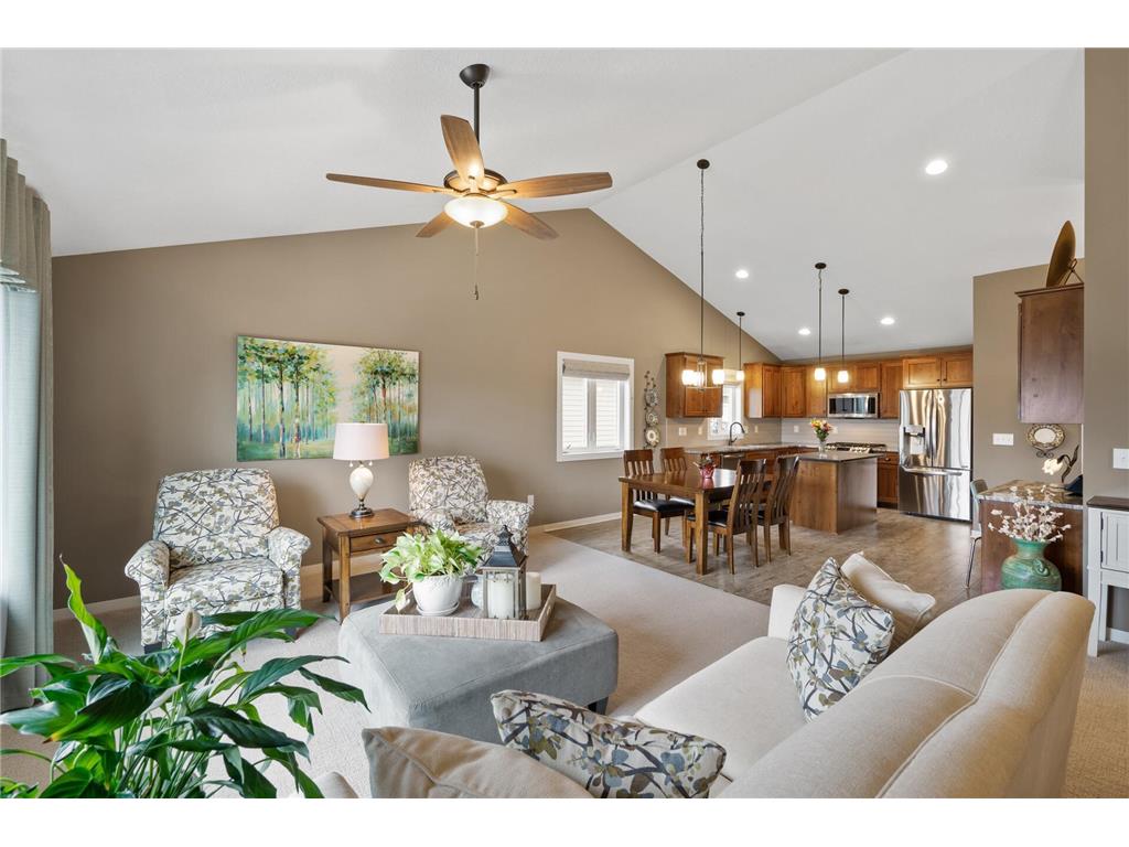 11732 Erskin Circle, Blaine, MN, 55449 | MLS: 6683697 | Edina Realty