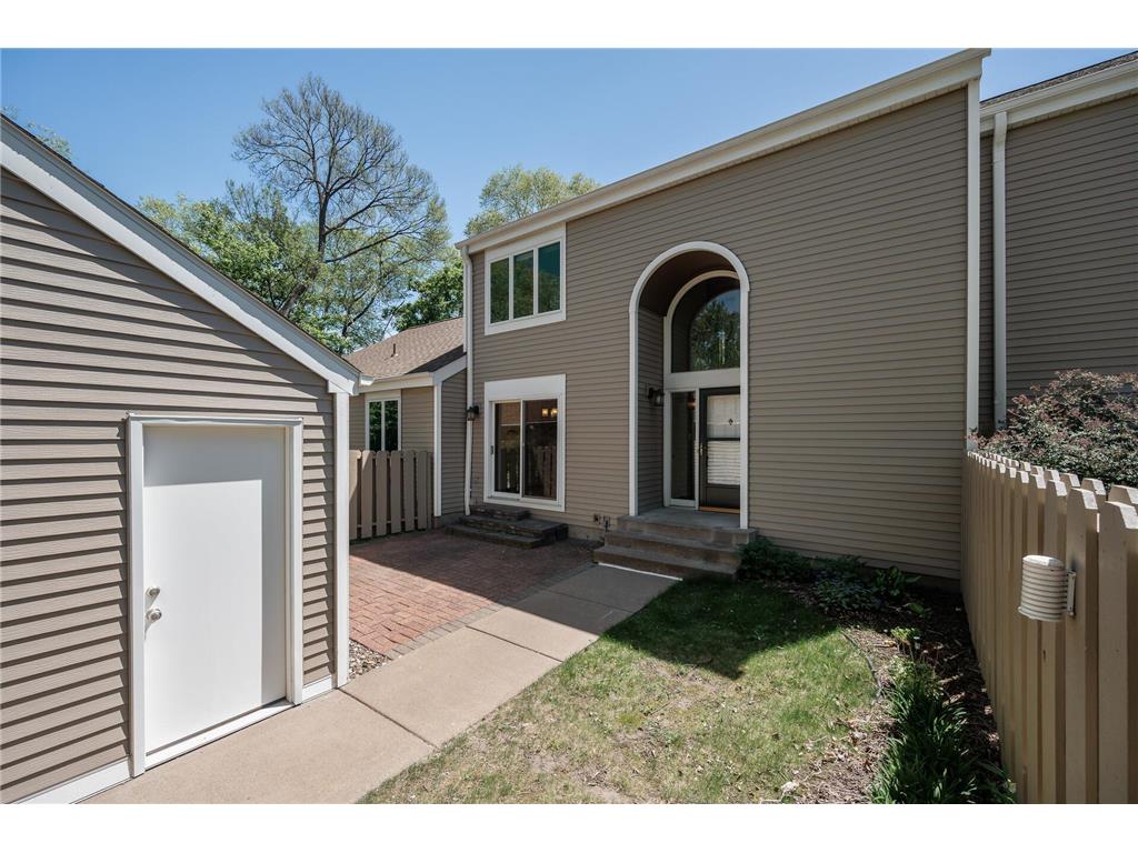 1174 Saint Clair Avenue, Saint Paul, MN, 55105 | MLS: 6732261 | Edina ...