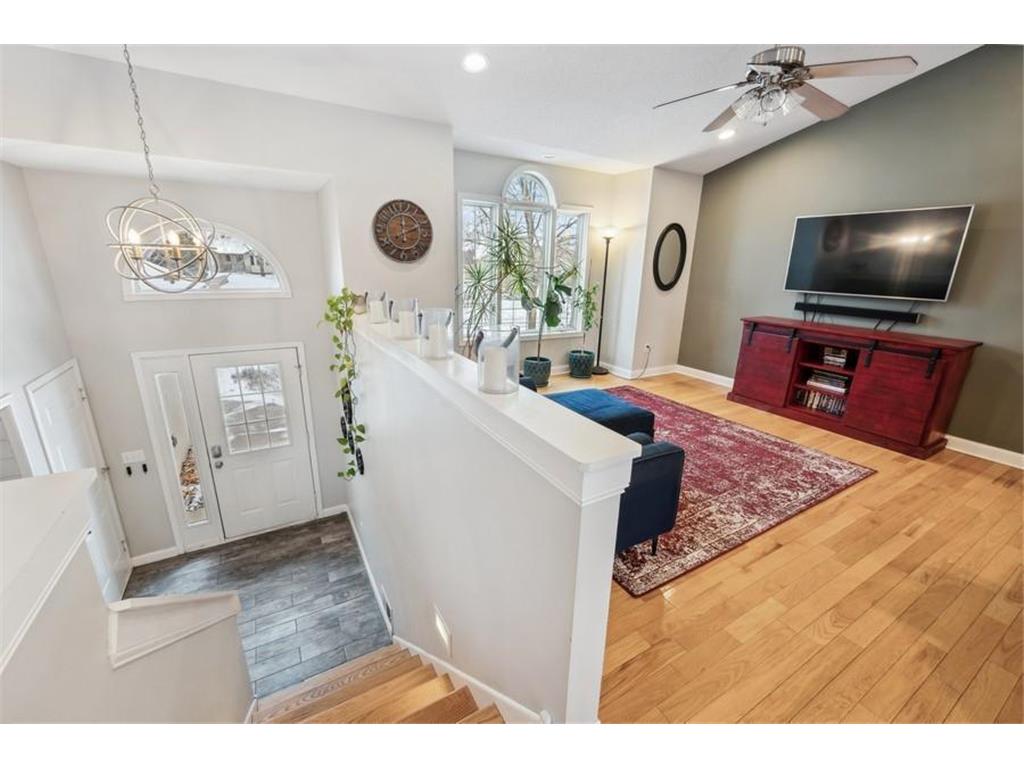 11773 N Meadow Curve, Lindstrom, MN, 55045 | MLS: 6492793 | Edina Realty