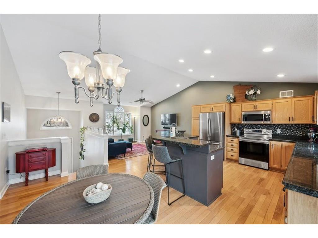 11773 N Meadow Curve, Lindstrom, MN, 55045 | MLS: 6492793 | Edina Realty