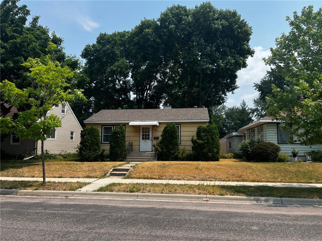 118 22nd Avenue N, Saint Cloud, MN, 56303 | MLS: 6389463 | Edina Realty