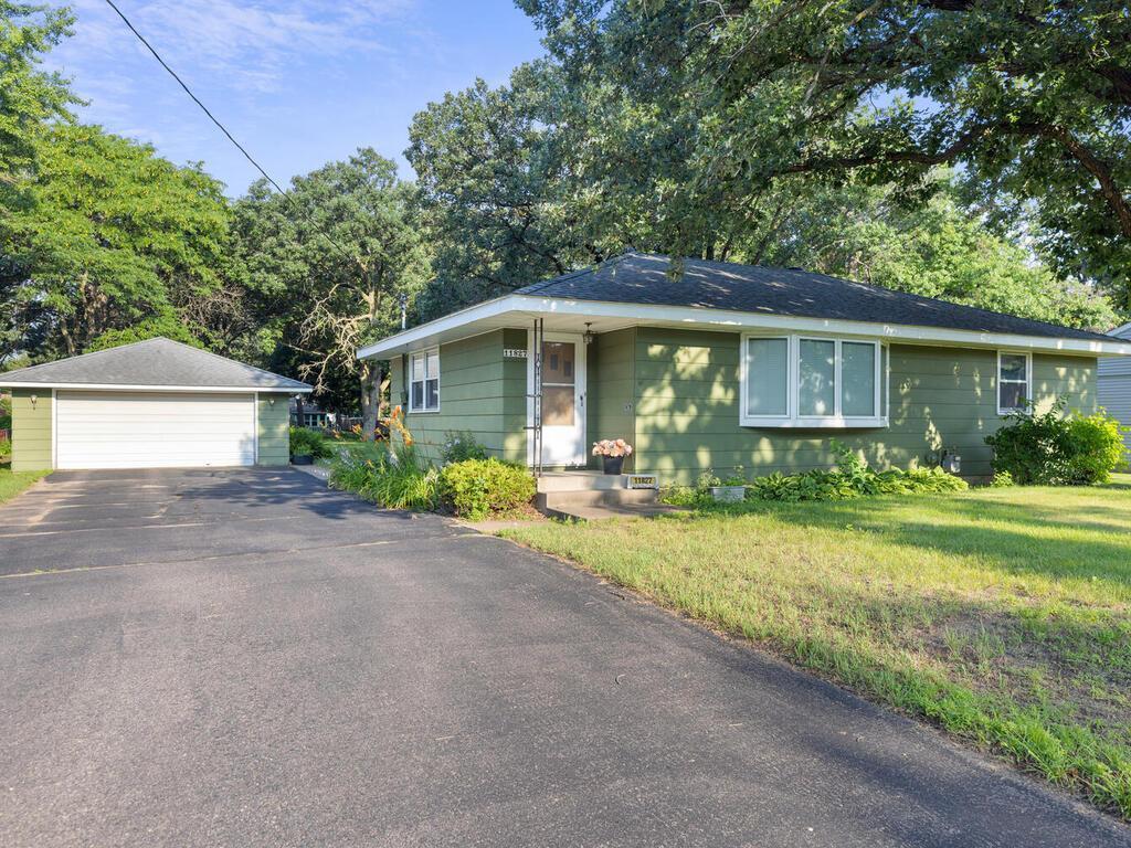 11827 Douglas Drive N, Champlin, MN, 55316 | MLS: 6745351 | Edina Realty