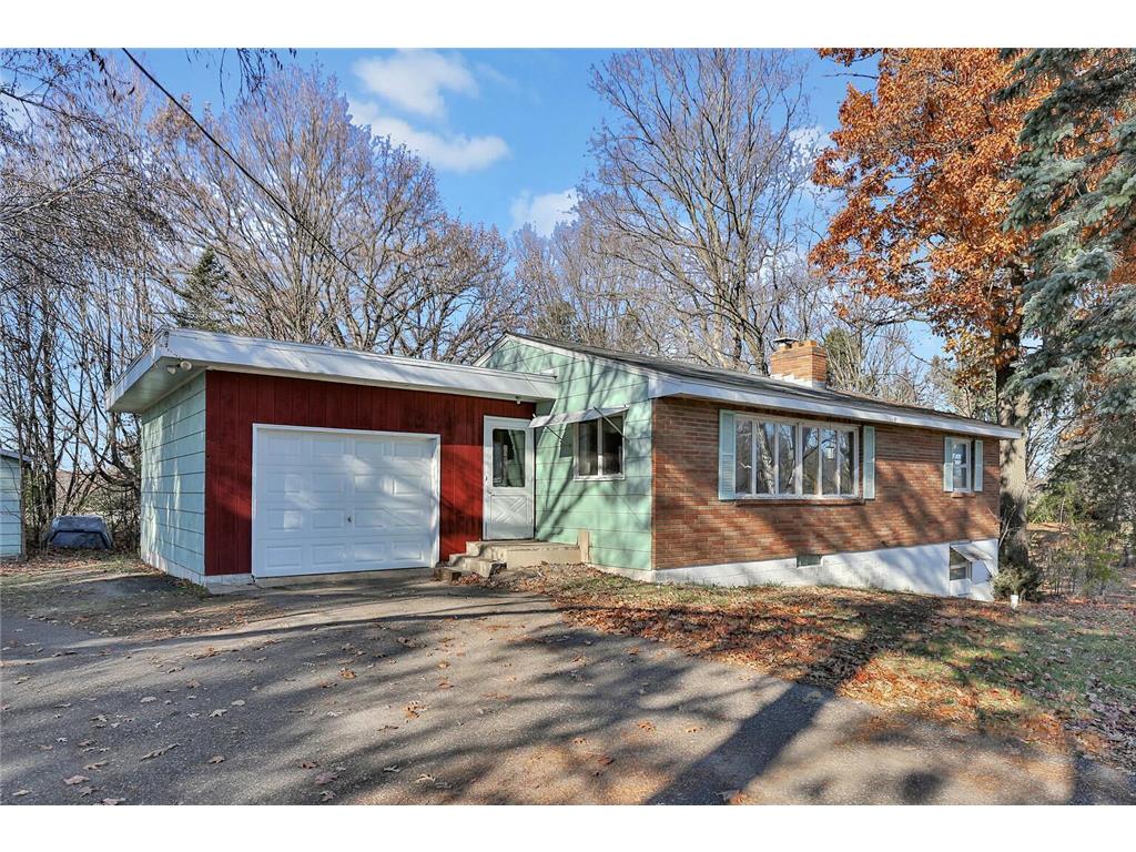 11850 Lake Lane, Chisago Lake Twp, MN, 55013 | MLS: 6462836 | Edina Realty