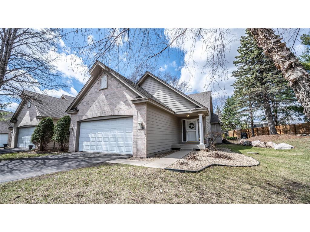 11941 Tiffany Lane, Eden Prairie, MN, 55344 | MLS: 6361144 | Edina Realty