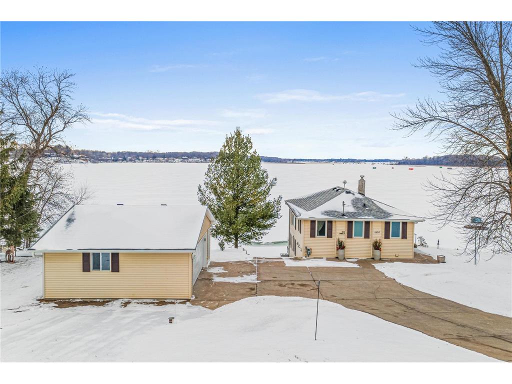 11958 Chisago Boulevard, Chisago Lake Twp, MN, 55013 | MLS: 6672083 ...