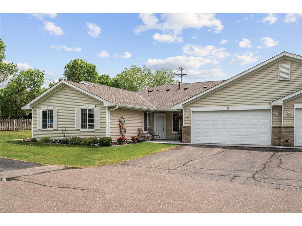 12 3rd Street NW, Saint Michael, MN, 55376 | MLS: 6724861 | Edina Realty