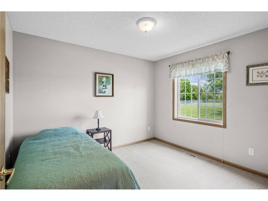 12 3rd Street NW, Saint Michael, MN, 55376 | MLS: 6724861 | Edina Realty