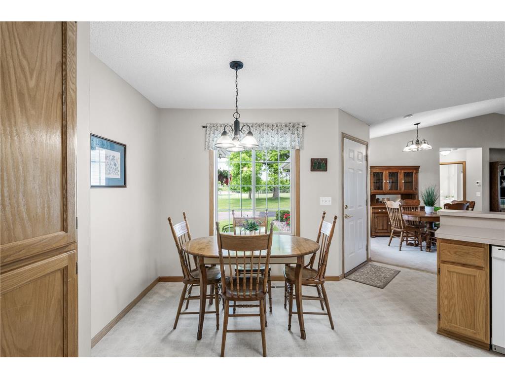 12 3rd Street NW, Saint Michael, MN, 55376 | MLS: 6724861 | Edina Realty