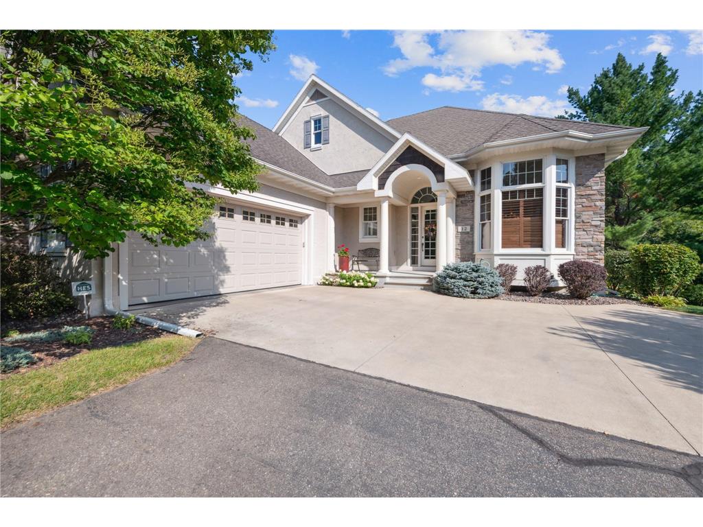 12 Pearson Place, North Oaks, MN, 55127 | MLS: 6421835 | Edina Realty