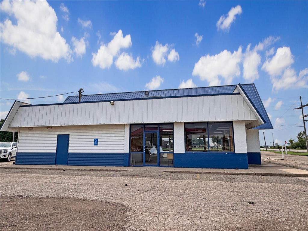 1201 Craig Avenue, Tracy, MN, 56175 | MLS: 6735152 | Edina Realty