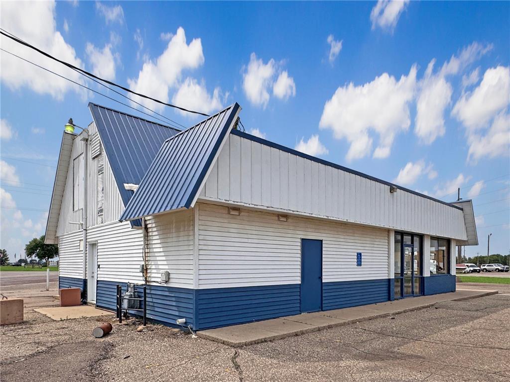 1201 Craig Avenue, Tracy, MN, 56175 | MLS: 6735152 | Edina Realty