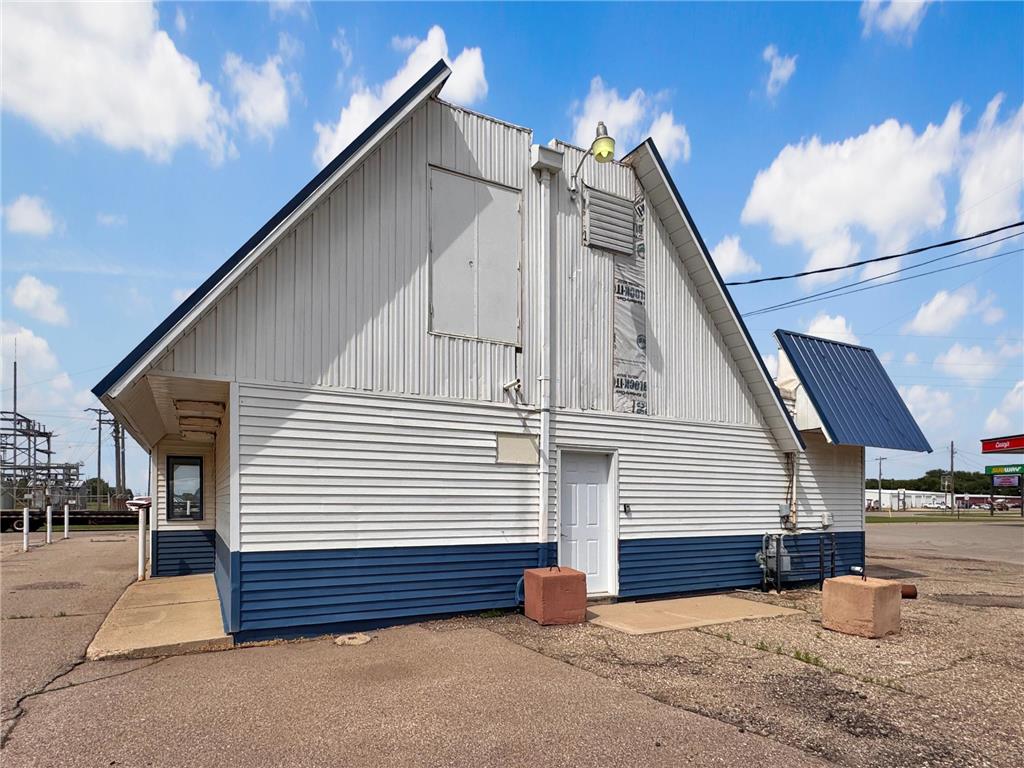 1201 Craig Avenue, Tracy, MN, 56175 | MLS: 6735152 | Edina Realty