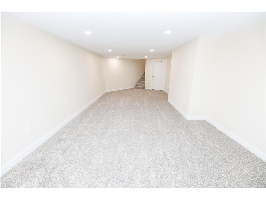 1202 Ridgeview Terrace NE, Alexandria, MN, 56308 | MLS: 6727626 | Edina ...