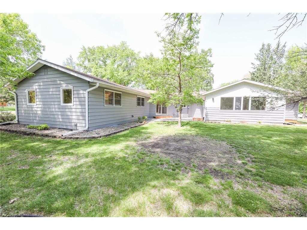 1202 Ridgeview Terrace NE, Alexandria, MN, 56308 | MLS: 6727626 | Edina ...