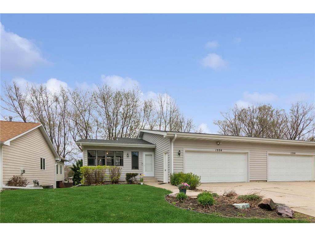 1204 Lia Drive, Northfield, MN, 55057 | MLS: 6709027 | Edina Realty