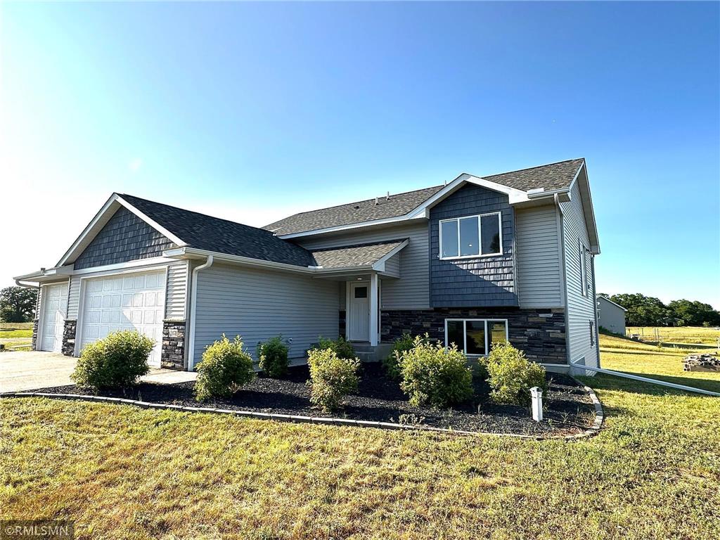 12078 282nd Avenue NW, Zimmerman, MN, 55398 | MLS: 6395173 | Edina Realty