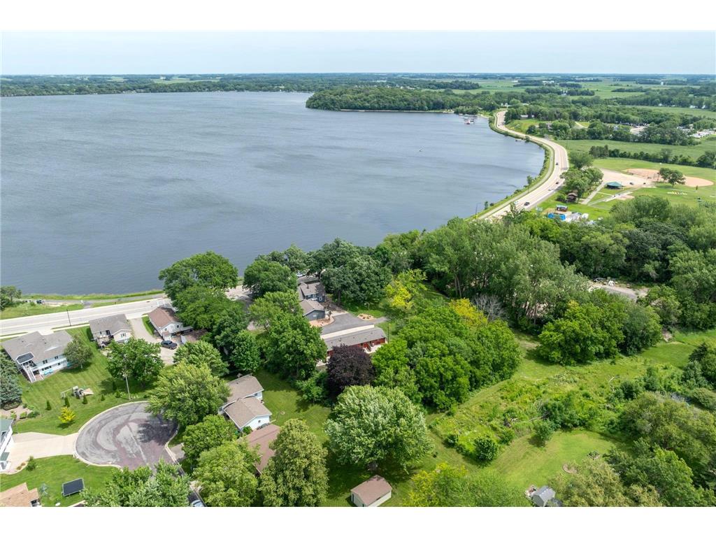 1208 E Elm Avenue, Waseca, MN, 56093 | MLS: 6562908 | Edina Realty