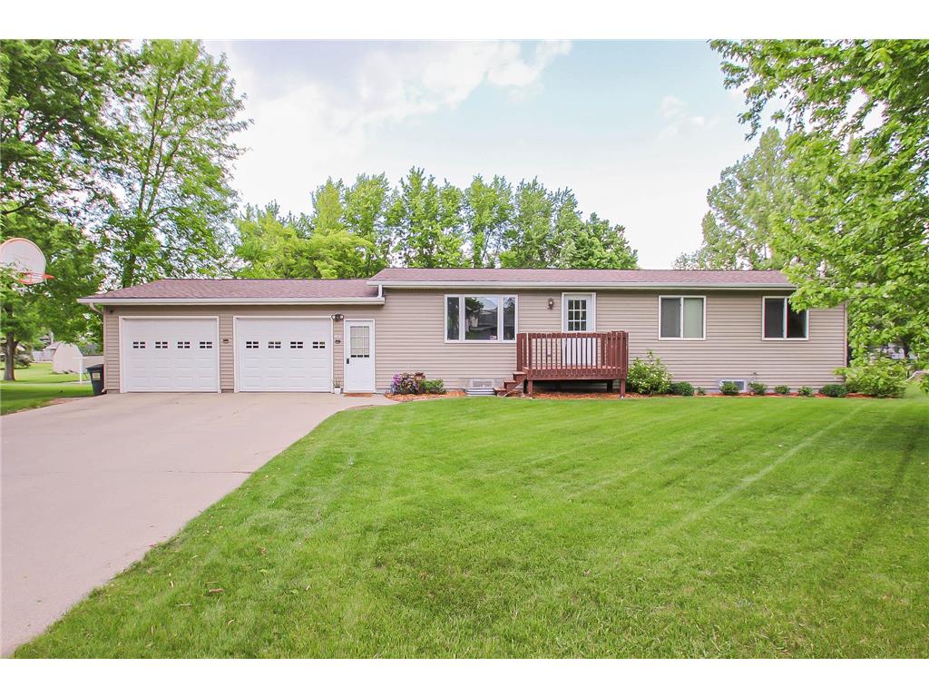 1208 Park Lane, Sauk Centre, MN, 56378 | MLS: 6541325 | Edina Realty