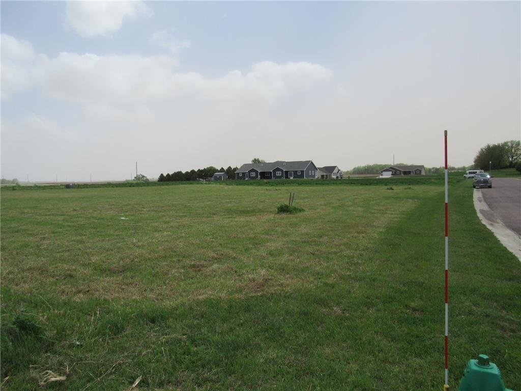 121 Bluestem Drive, Blue Earth, MN, 56013 | MLS: 6722768 | Edina Realty