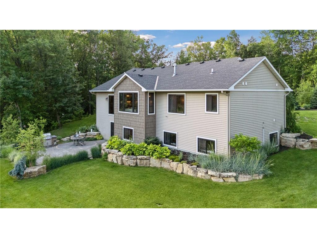 12105 285th Street, Lindstrom, MN, 55045 | MLS: 6741832 | Edina Realty