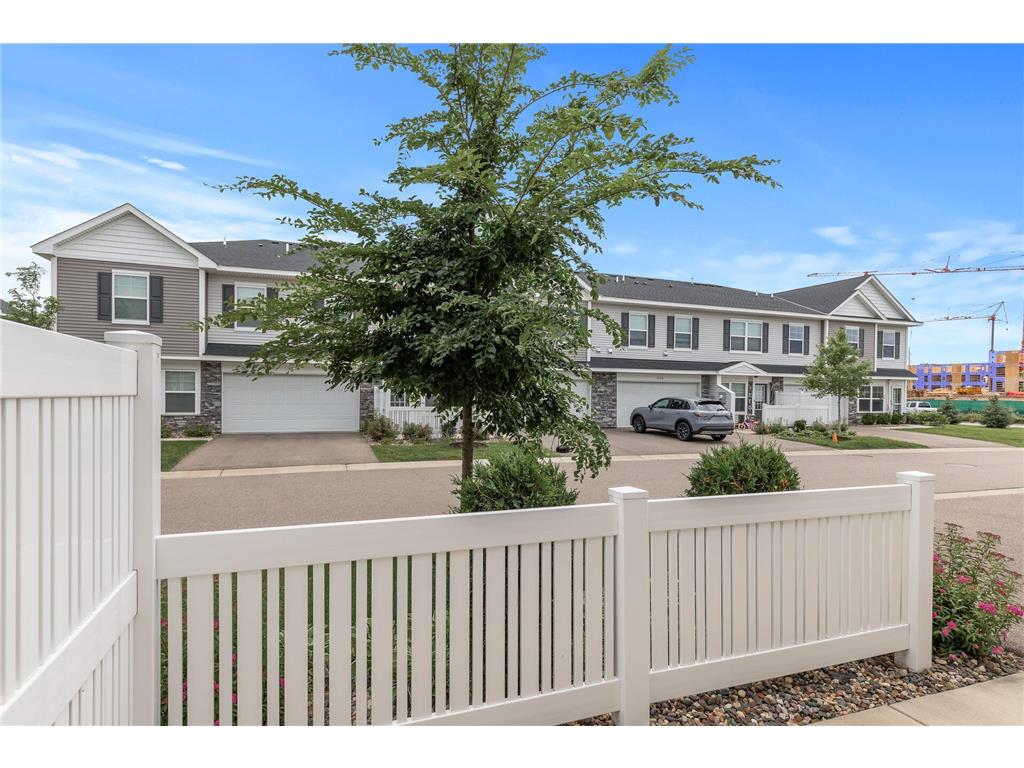 1211 142nd Street E, Rosemount, MN, 55068 | MLS: 6550219 | Edina Realty