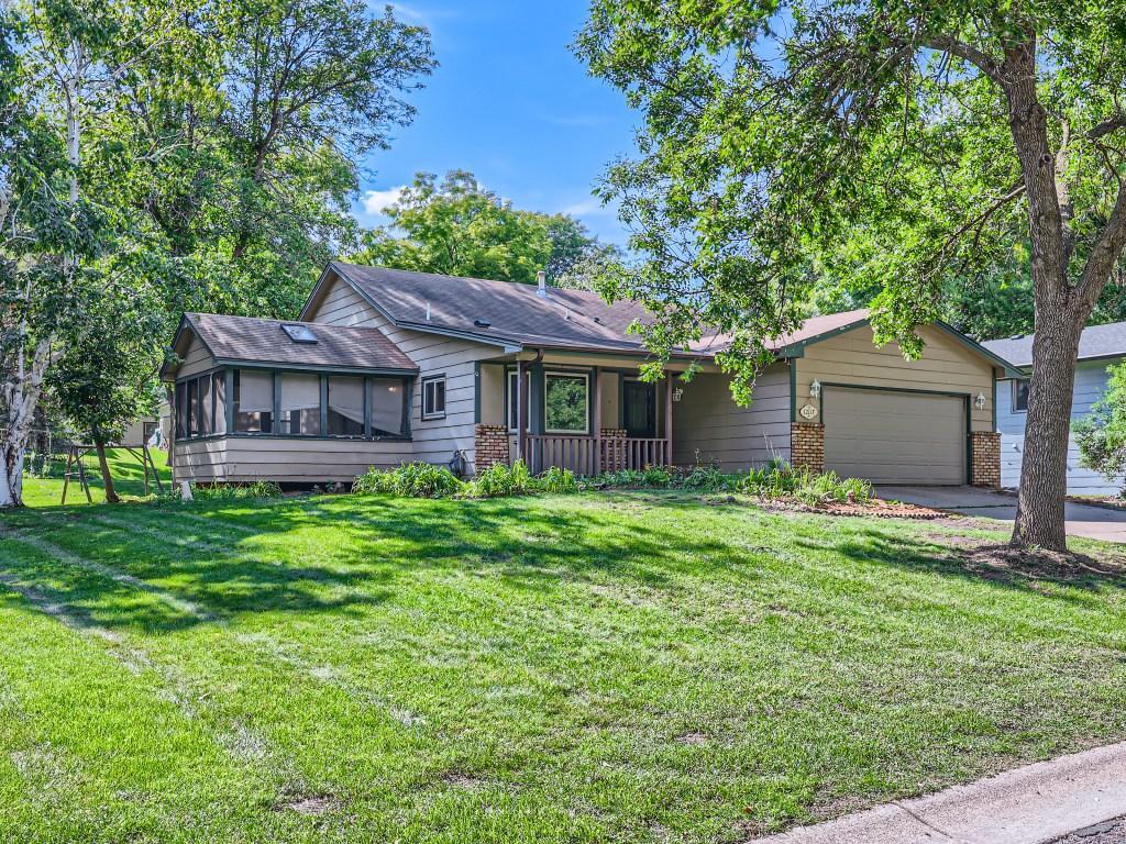 12117 Robin Road, Maple Grove, MN, 55369 | MLS: 6388779 | Edina Realty