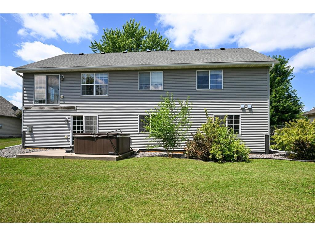 1212 Francis Drive, Elko New Market, MN, 55054 | MLS: 6737588 | Edina ...