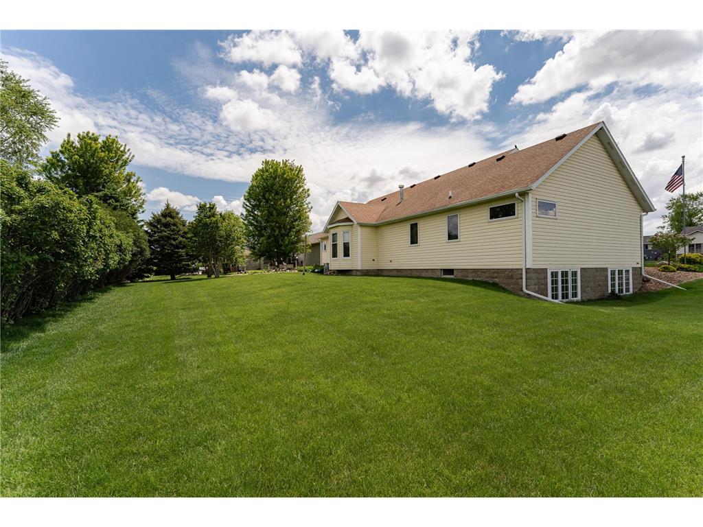 1218 6th Street NW, Dodge Center, MN, 55927 | MLS: 6731071 | Edina Realty