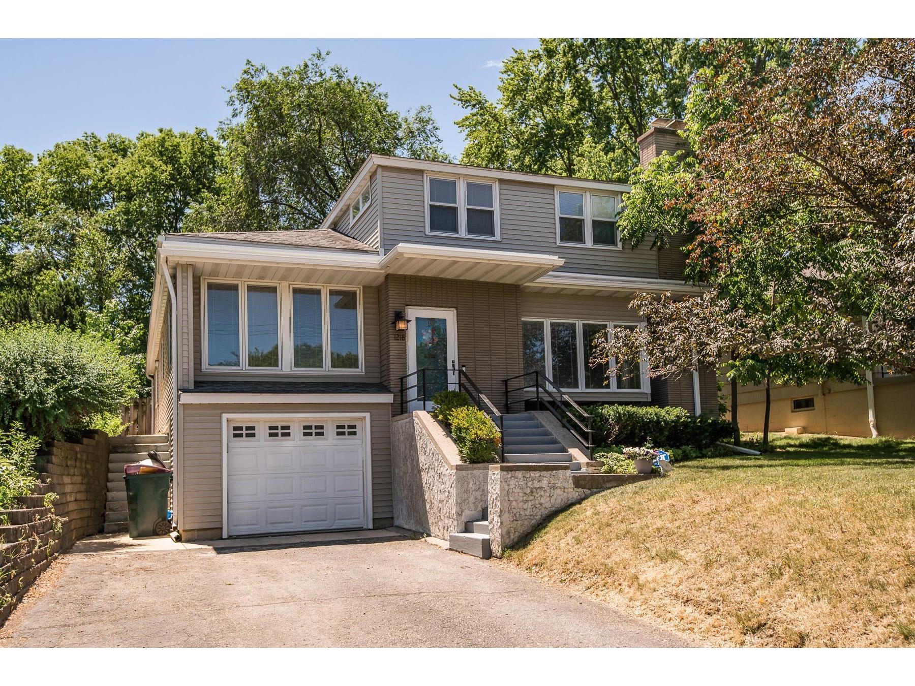 1218 6th Street SW, Rochester, MN 55902 | MLS: 6006383 | Edina Realty