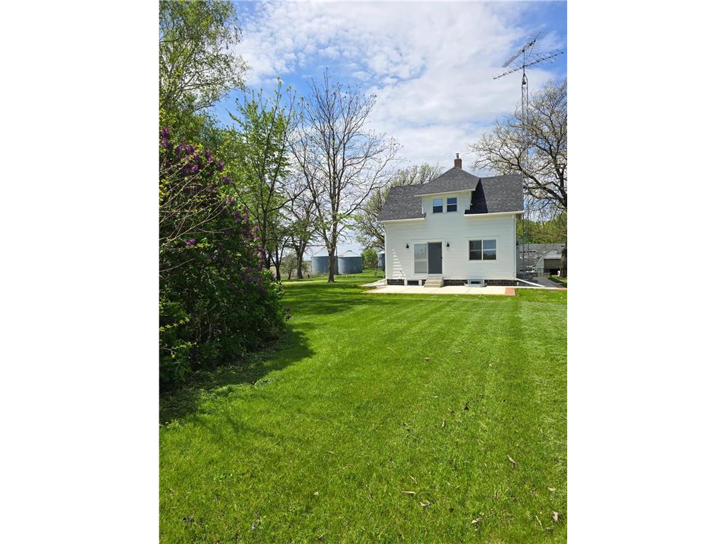 12195 510th Avenue, Wells, MN, 56097 | MLS: 6496265 | Edina Realty