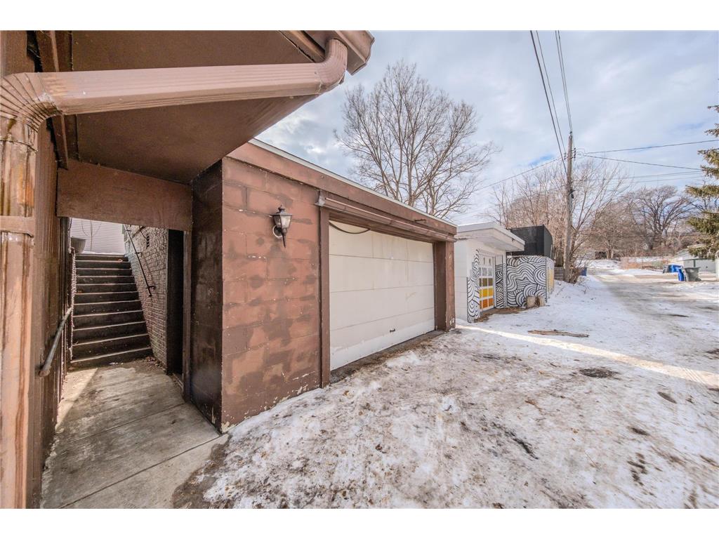1223 Mclean Avenue, Saint Paul, MN, 55106 | MLS: 7024099 | Edina Realty