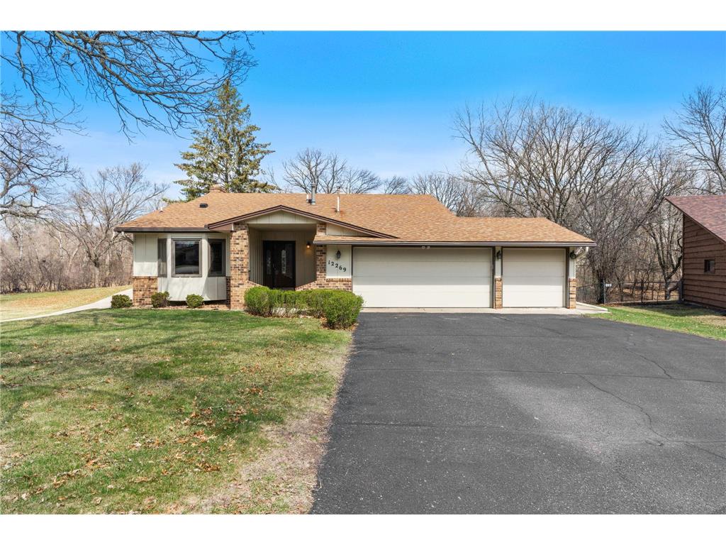 12269 Sycamore Street NW, Coon Rapids, MN, 55448 | MLS: 6694154 | Edina ...