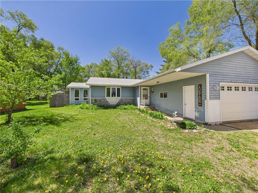 1227 33rd Avenue N, Saint Cloud, MN, 56303 | MLS: 6719629 | Edina Realty