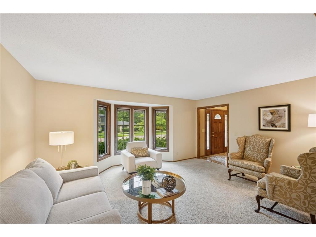12280 48th Avenue N, Plymouth, MN, 55442 | MLS: 6751714 | Edina Realty