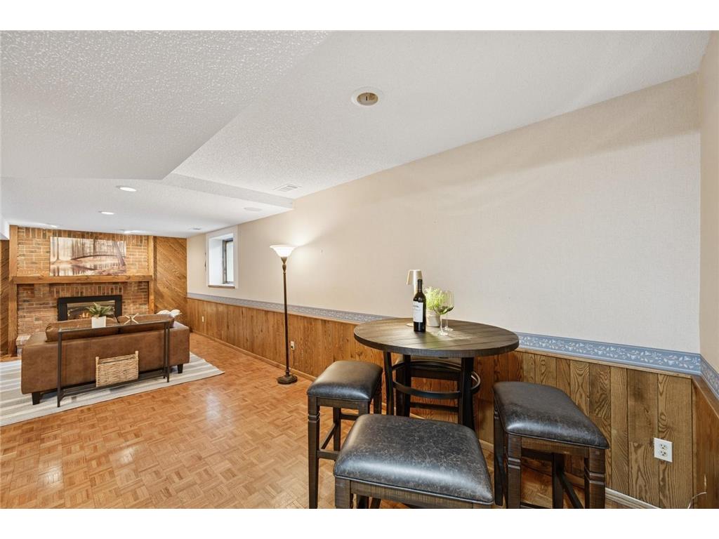 12280 48th Avenue N, Plymouth, MN, 55442 | MLS: 6751714 | Edina Realty