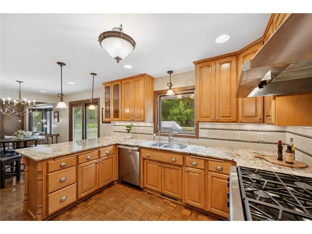 12280 48th Avenue N, Plymouth, MN, 55442 | MLS: 6751714 | Edina Realty