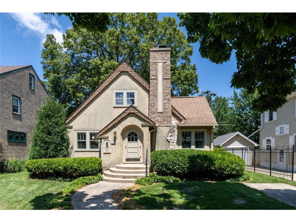 1229 1st Street NW, Rochester, MN, 55901 | MLS: 6747461 | Edina Realty