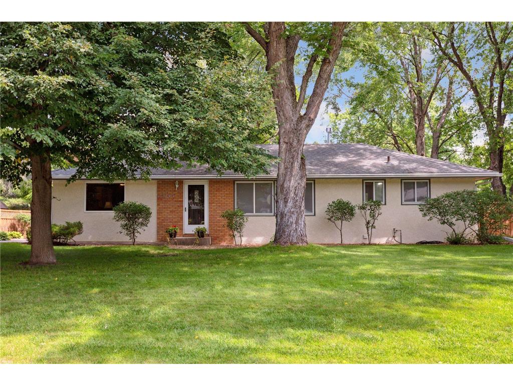 12347 Gladiola Street NW, Coon Rapids, MN, 55433 | MLS: 6422060 | Edina ...