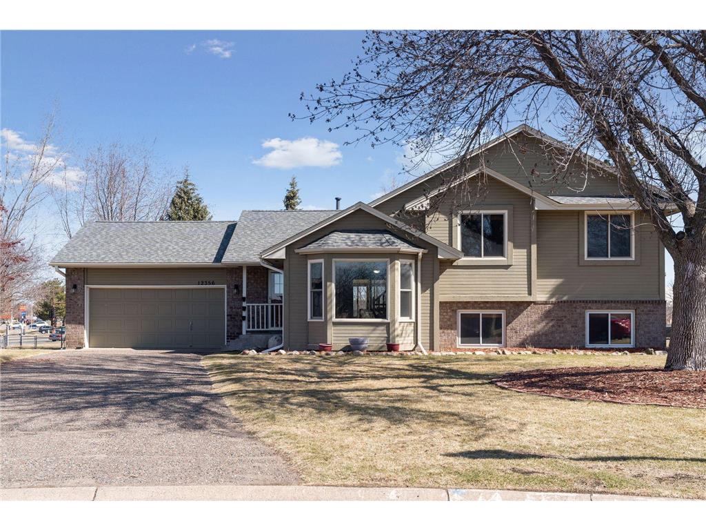 12356 Lily Street NW, Coon Rapids, MN, 55433 | MLS: 6685634 | Edina Realty